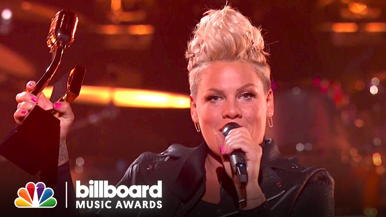 Icon Award Recipient P!NK Delivers Her Acceptance Speech - 2021 ...