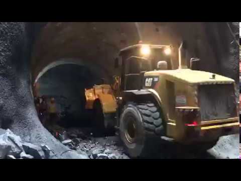 Caterpillar 950H Loder Kulanan Ustamız 70 Metre Derinlikte Calışma Yapıyor