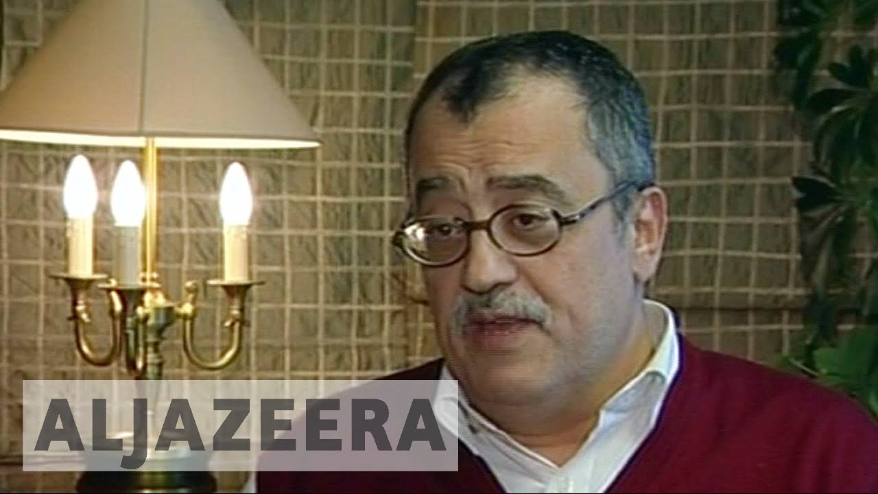 Jordan: Nahed Hattar shot dead ahead of cartoon trial - YouTube