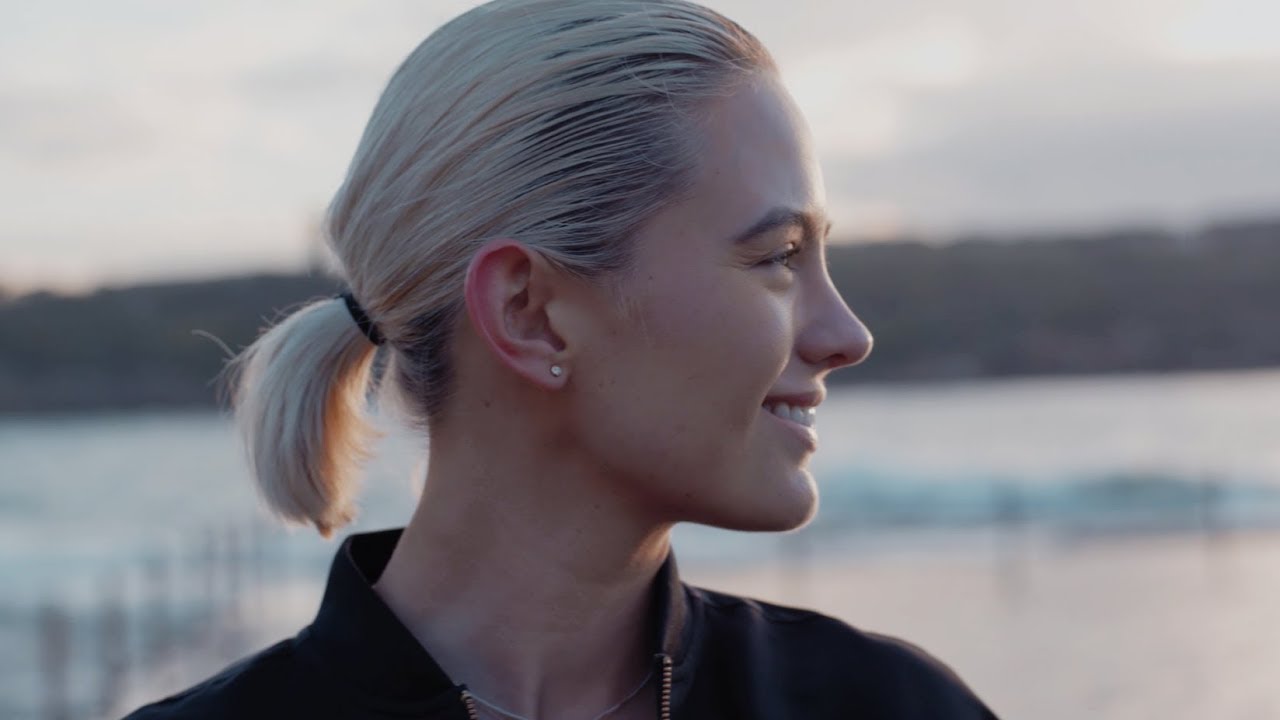 A Day In The Life Of Jesinta Franklin | ELLE Australia - YouTube