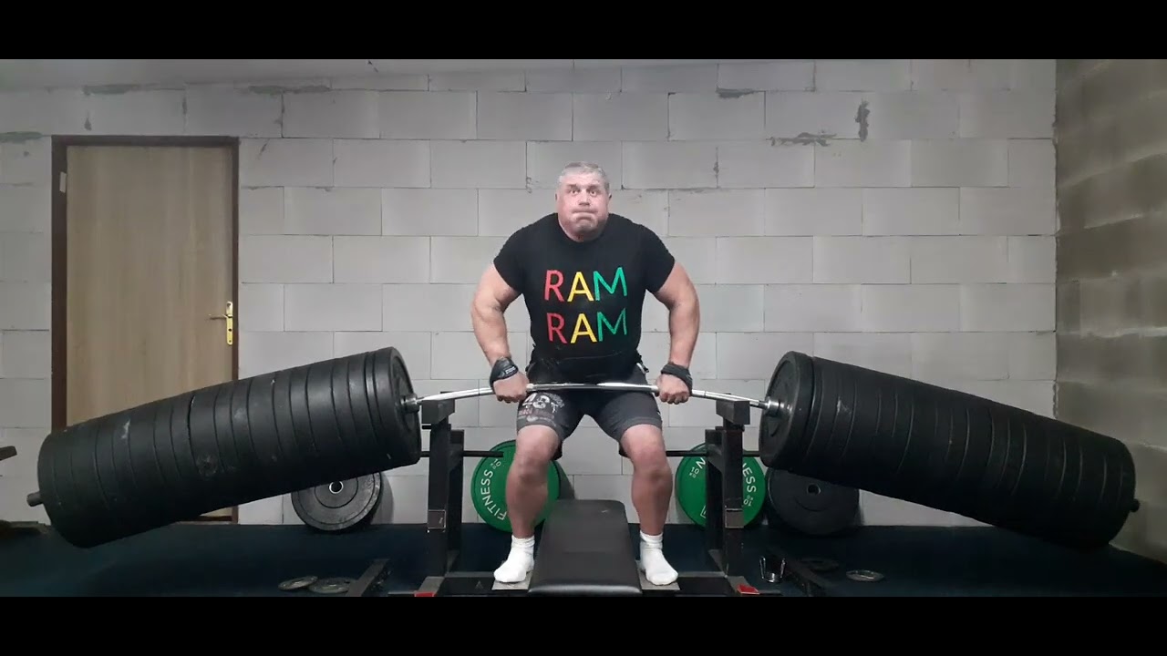 RAM RAM Old Man Lifted 1851 lbs Off The Rack ,840 KG PARTIAL DEAD LIFT ...