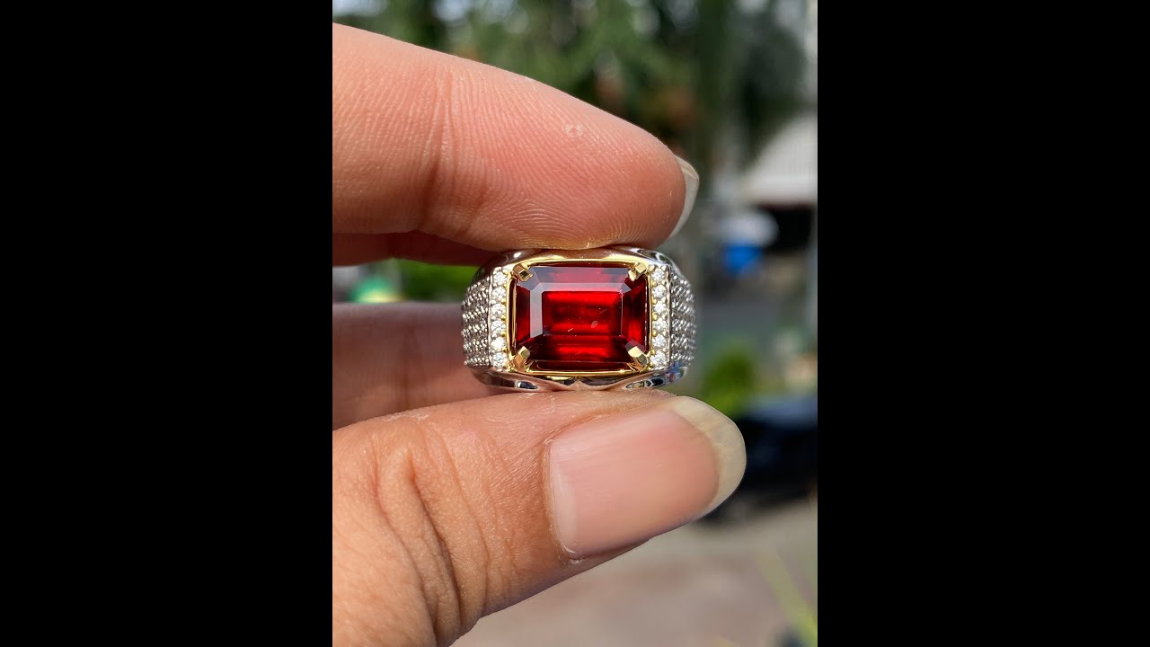 Natural 5.04ct deep orange hessonite garnet brutal luster - YouTube