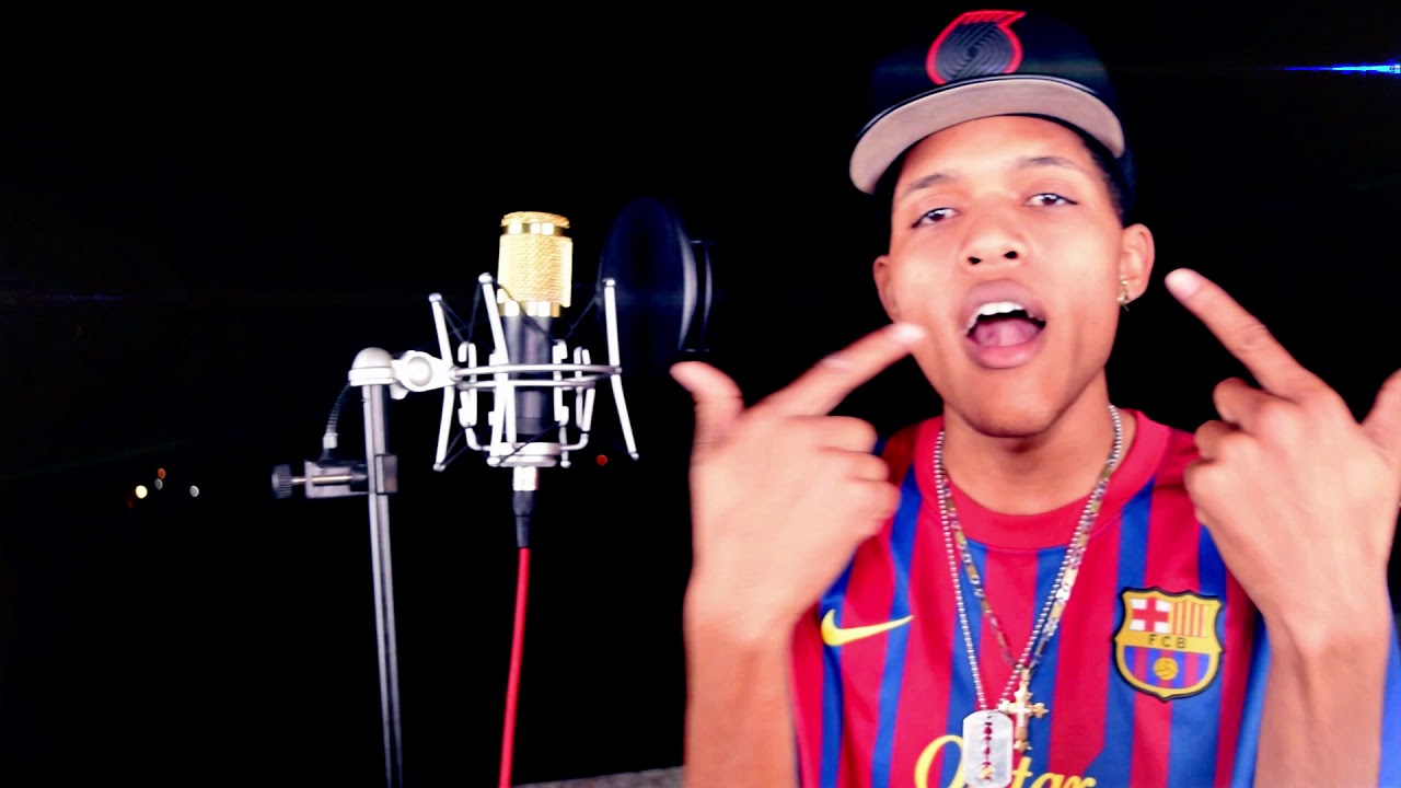 Axel The King Oficial YO ME BUSCO EL EFECTIVO - YouTube