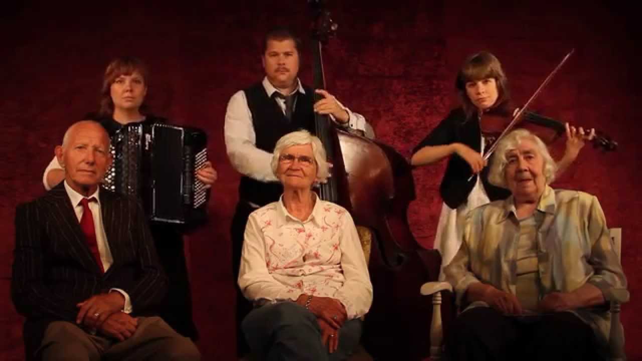 Nign performed by Tzeitel - YouTube