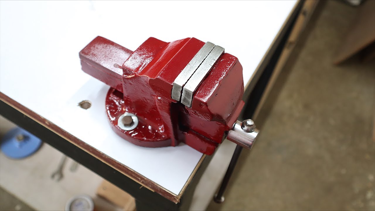 Bench Vise\Vice || Installing Vise\Vice on Workbench - YouTube