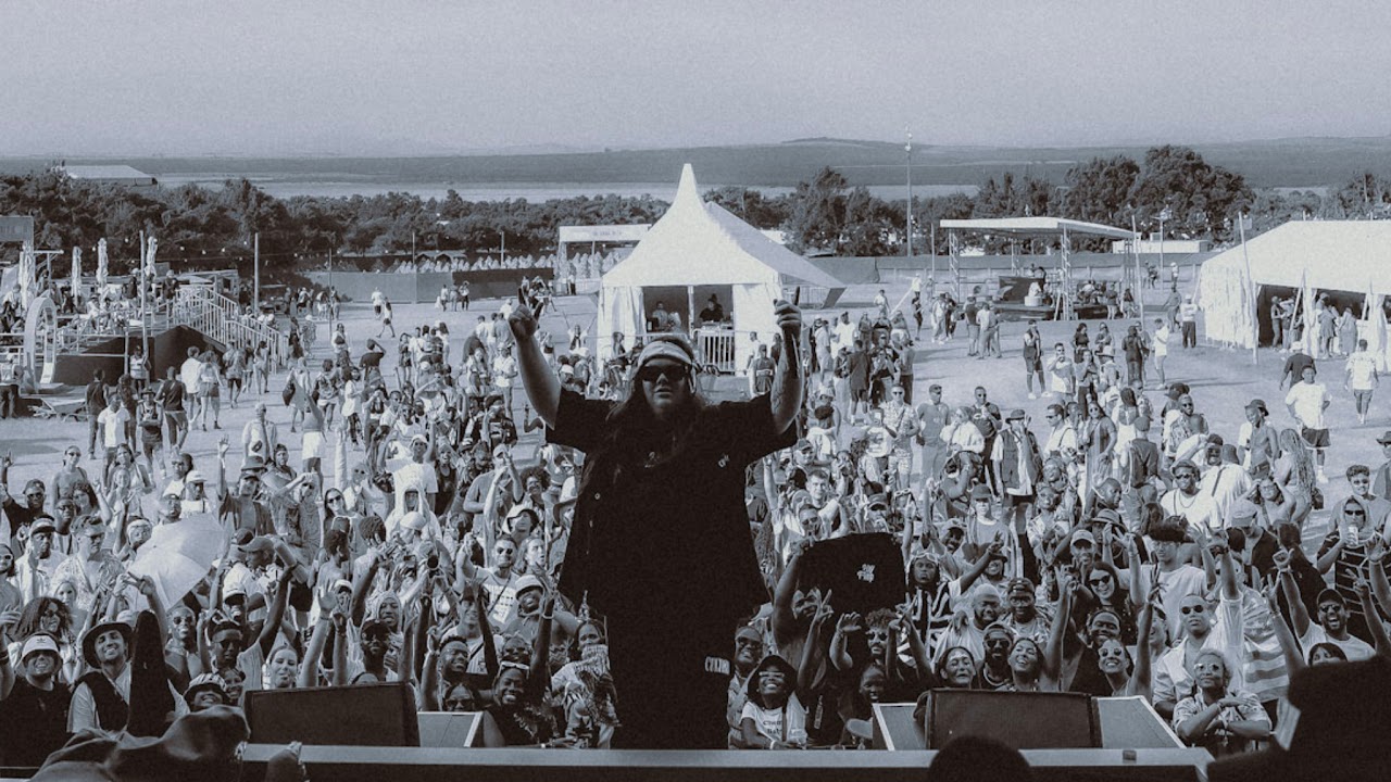 Kay Faith Live Stream - YouTube