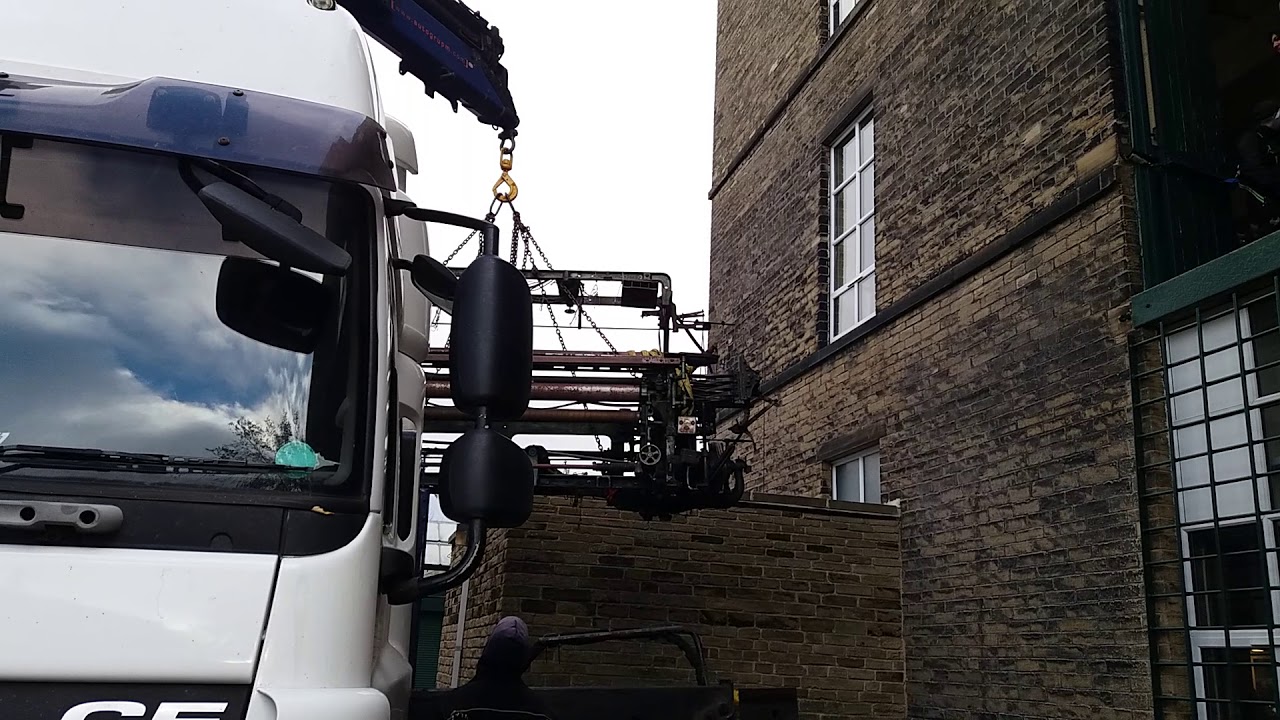 The arrival of the Hattersley Standard Loom! - YouTube