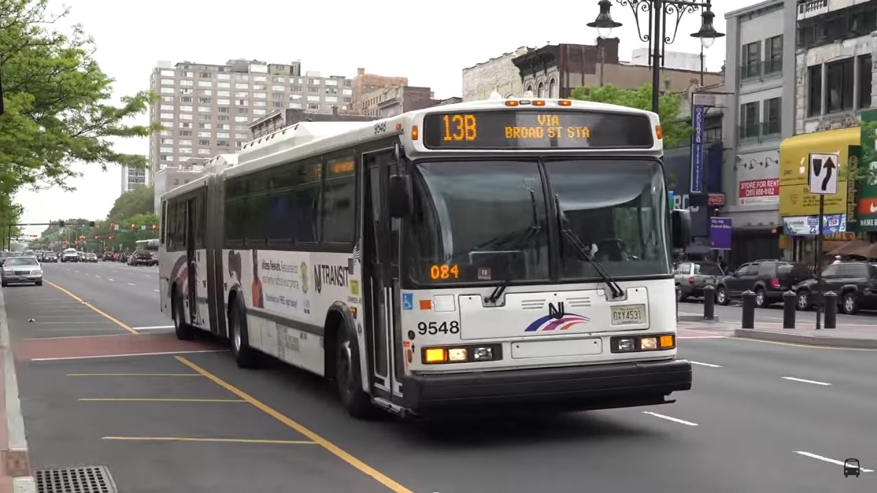 NJ TRANSIT BUS 9548 A NEOPLAN AN459 ARTICULATED 59 FEET - YouTube