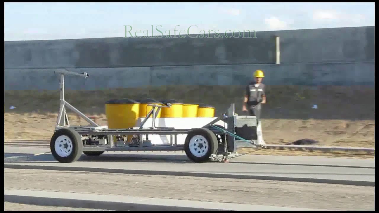 Ford Focus (2012-2018) Crash Tests (Side-Pole, Front, Side, Rear-End ...