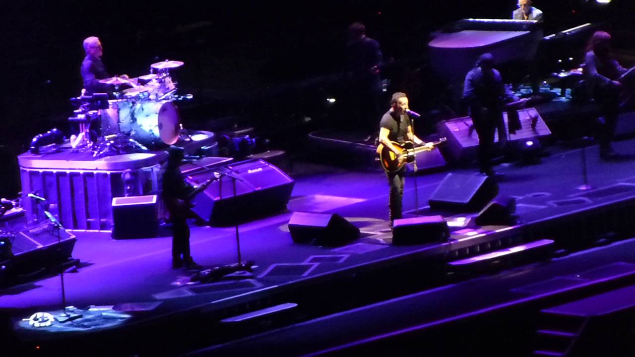 Bruce Springsteen - Metlife Stadium - 8-30-16 - "Secret Garden" - YouTube