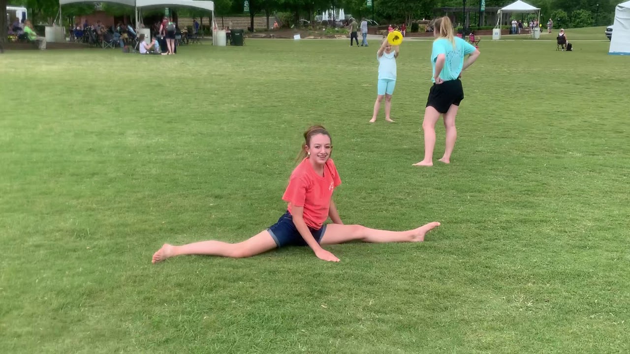 5/4/19 jump split - YouTube