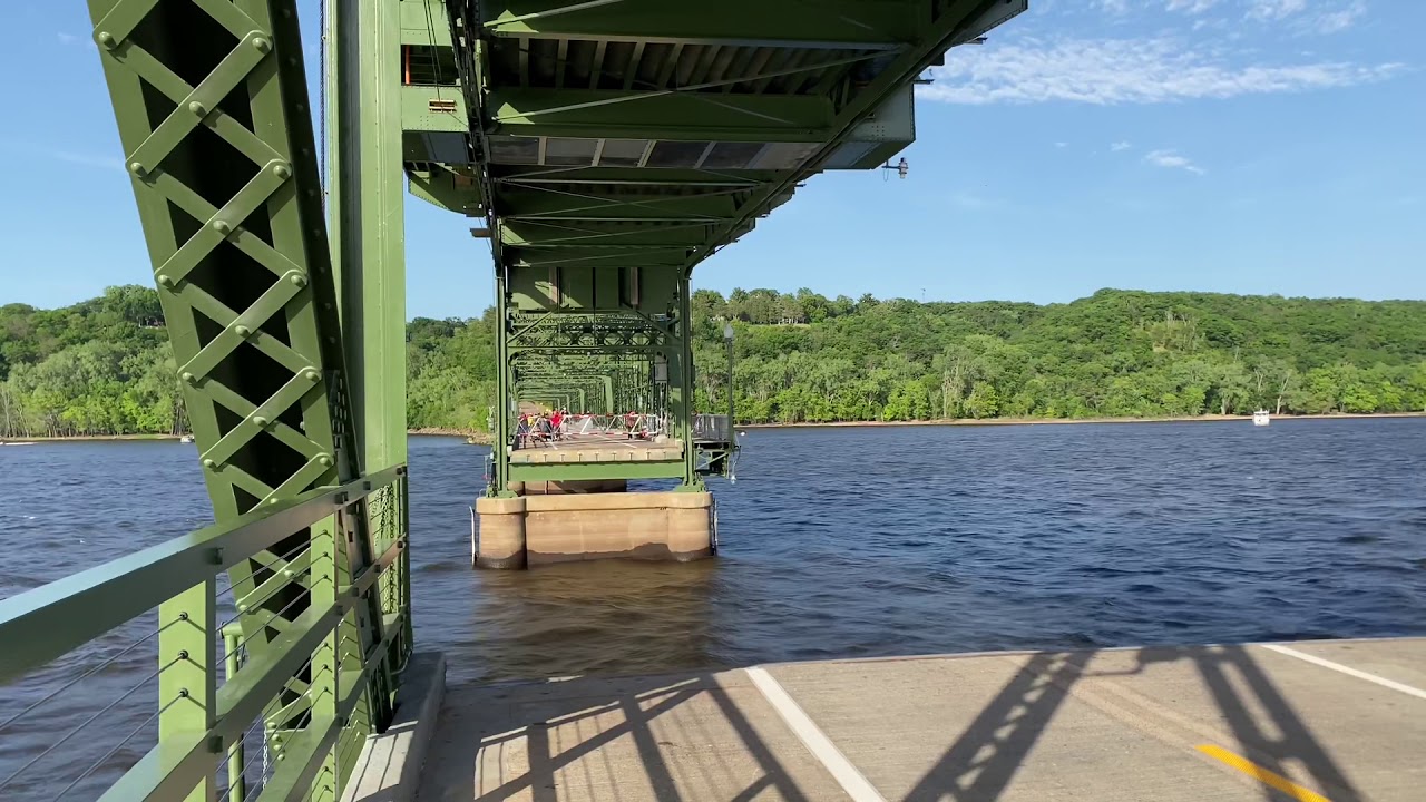 Stillwater Lift bridge in action! Stillwater, MN - YouTube