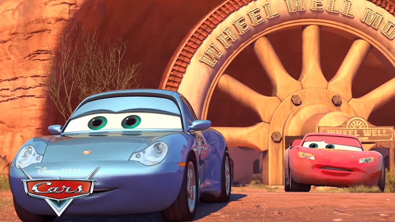 ¡Antes y Después del Wheel Well Hotel! | Pixar Cars - YouTube