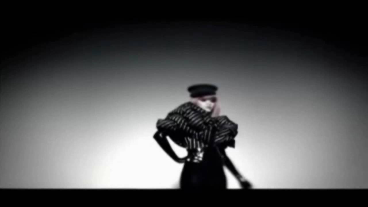 Rihanna - Rockstar 101 (Official Music Video 2010 Preview) - YouTube