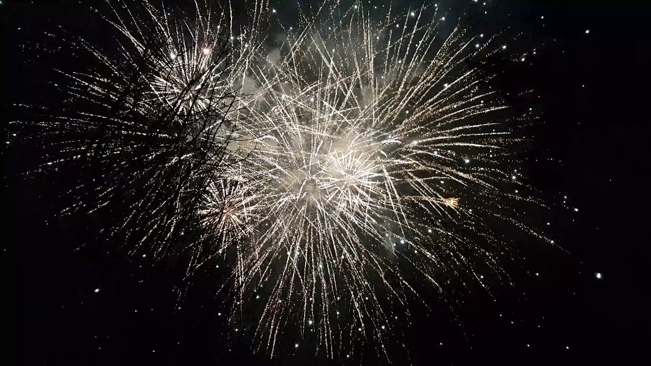 Transylvania 2018 Trippy Fireworks - 6 minute trip 4k - YouTube