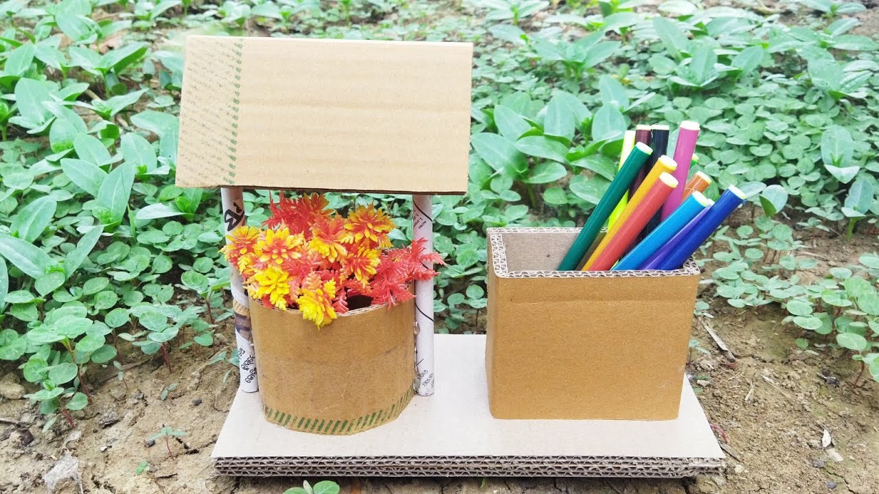 How to make pen stand// cardboard pen stand// beautiful pen stand//hand ...