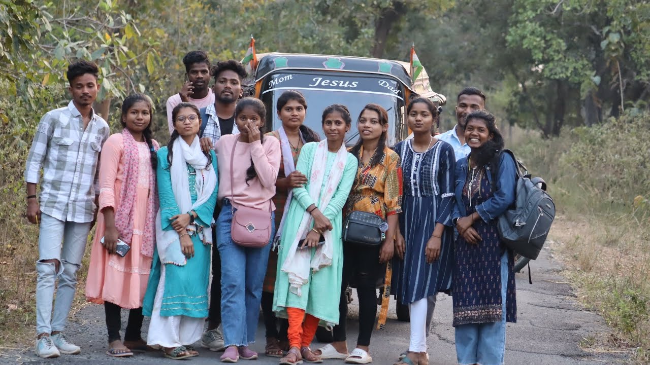 Sukma Gondi nacha aur Tongpal hostal day ka hai - YouTube