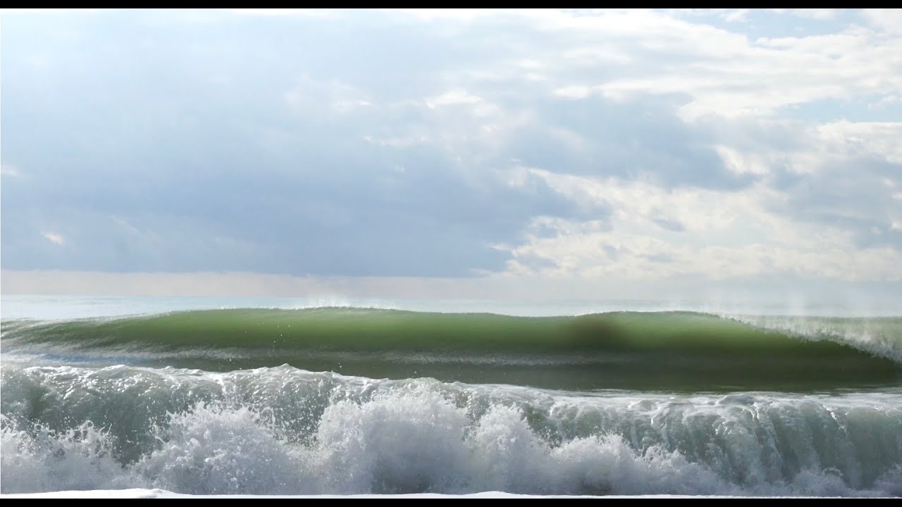 Crashing Waves coming to a Shoreside Beach | 4 Hour Video with Wave ...