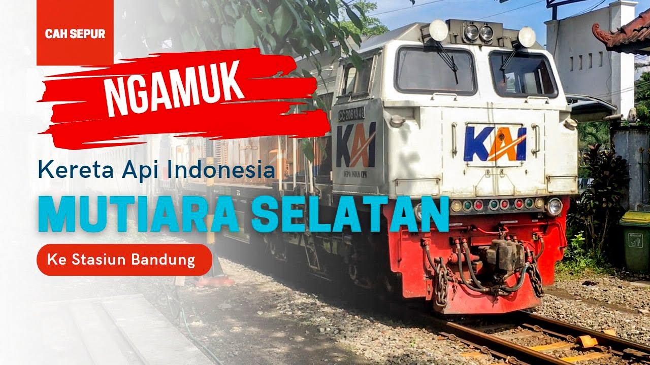 Kereta Api Mutiara Selatan Ngebut - YouTube