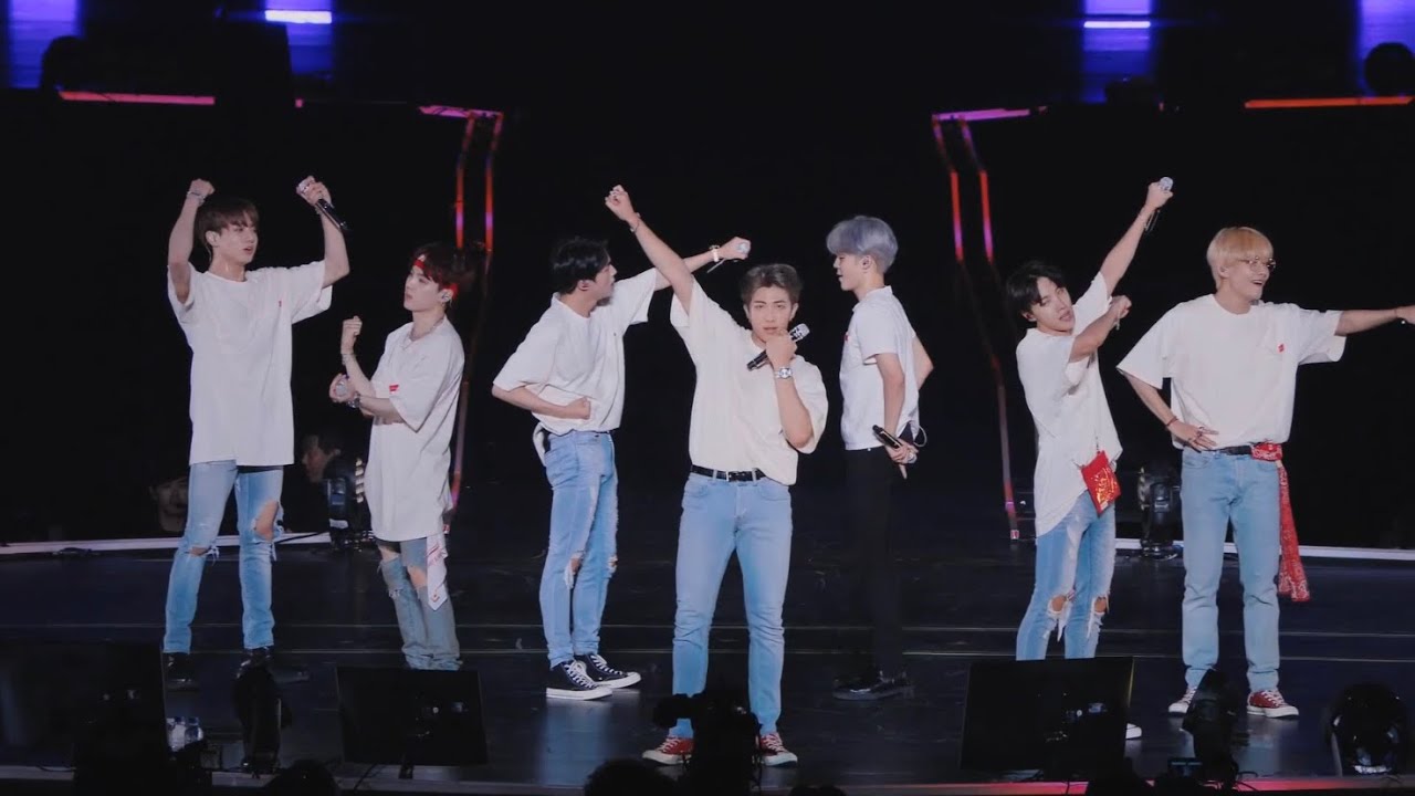 BTS (방탄소년단) Anpanman [LIVE Performance] Tokyo Dome - YouTube