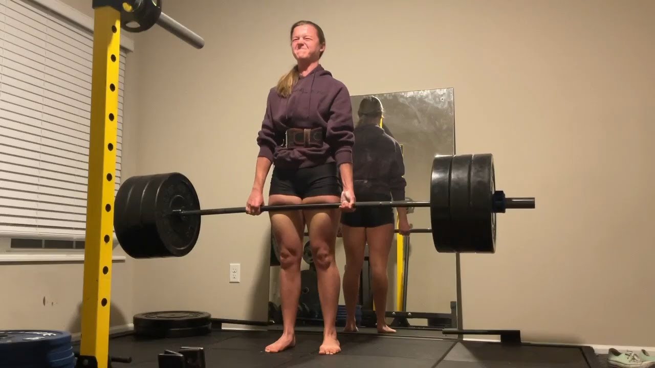 Emma Deadlifting 315 For Team Blaha!!! - YouTube