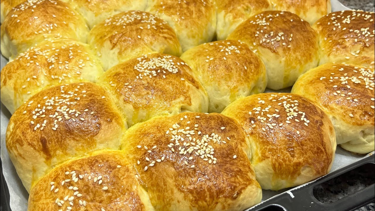 Make The FLUFFIEST Milk Bread At Home With This Simple Recipe - YouTube