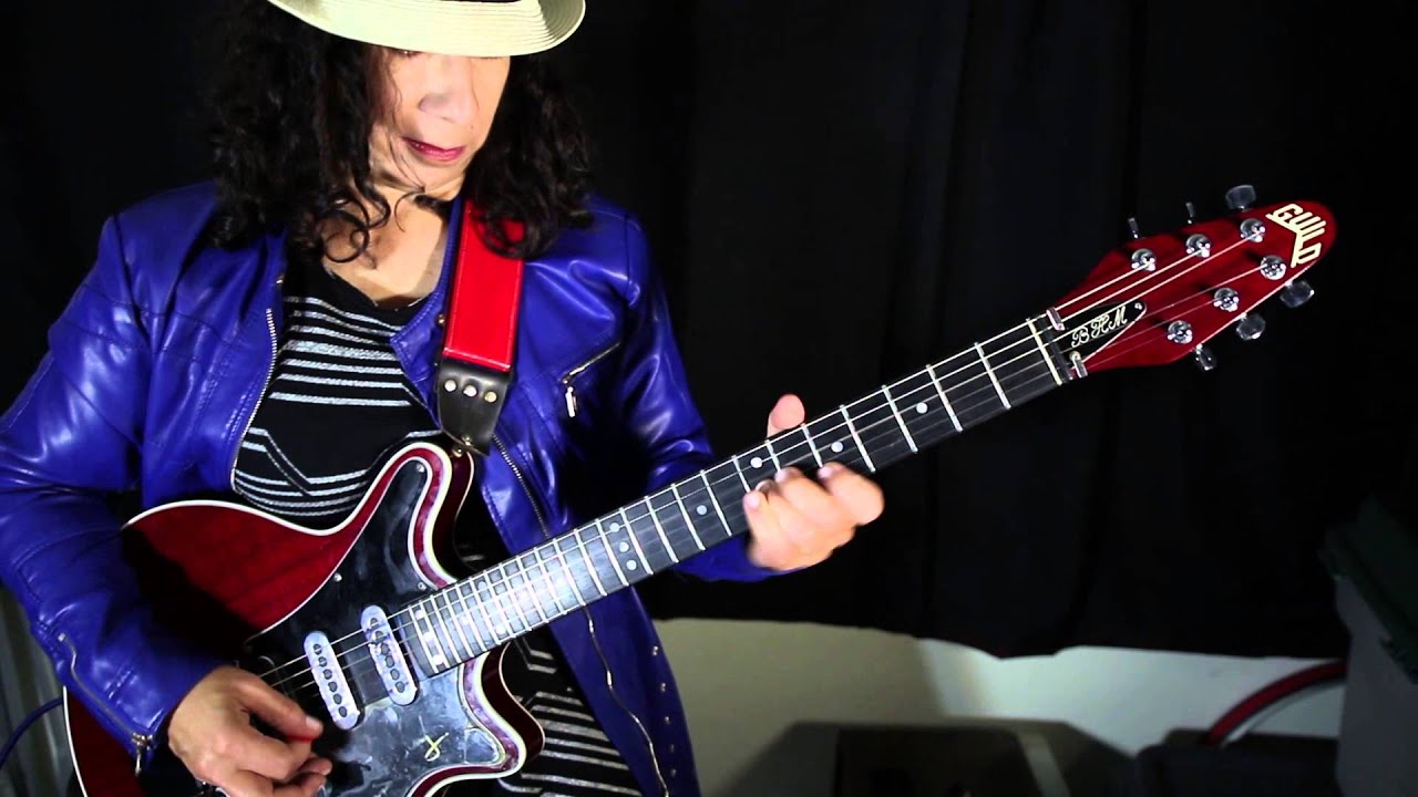 "BlasFamous" -Axemunkee/Catherine Capozzi solo version - YouTube