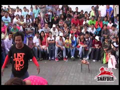 Comico ambulante Chino De Risa (Part 3) 2013 - YouTube