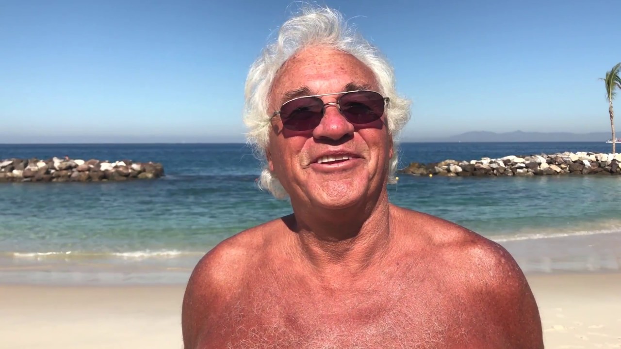 The Talk by Carl from Canada at Garza Blanca Resort - YouTube