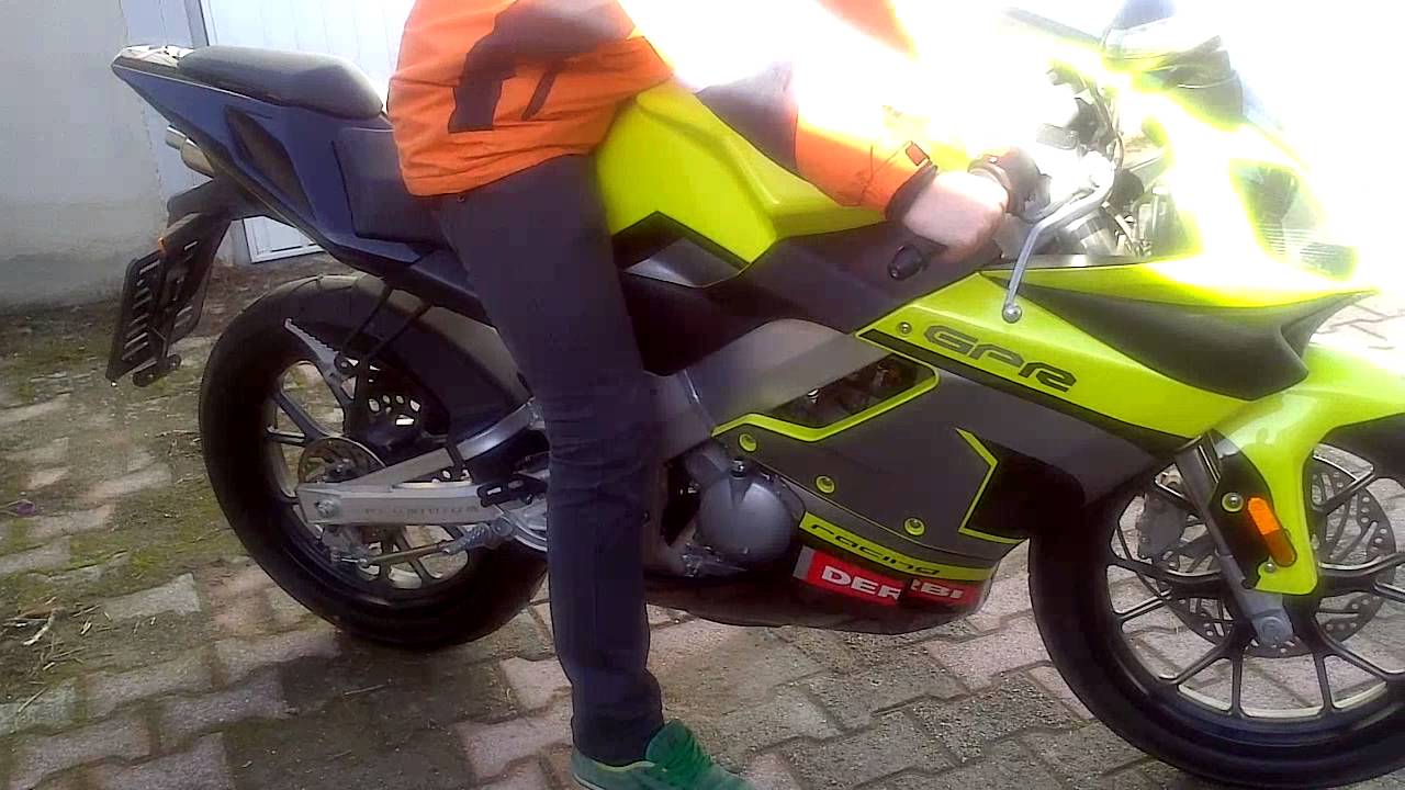 derbi gpr 50 - YouTube