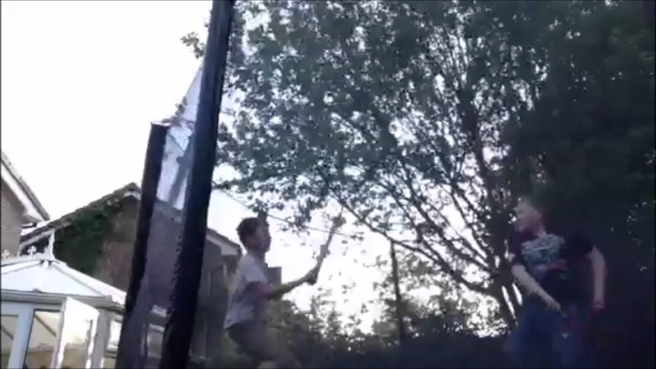 master ellams vs pilkington - YouTube