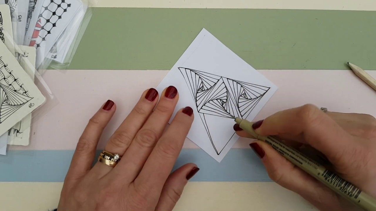 Beginners Zentangle tile: Very Easy to follow demonstration of Paradox ...