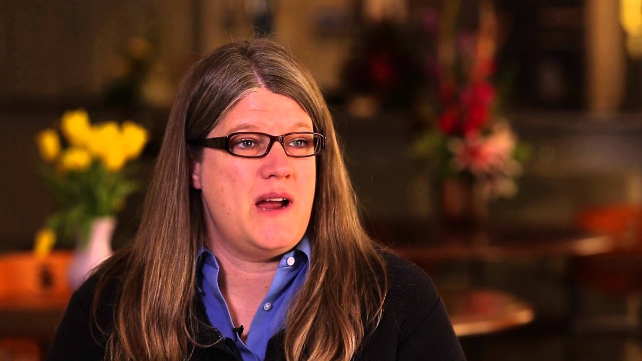 Kim Crossley, LCSW - Adolescent Eating Disorder Treatment - YouTube