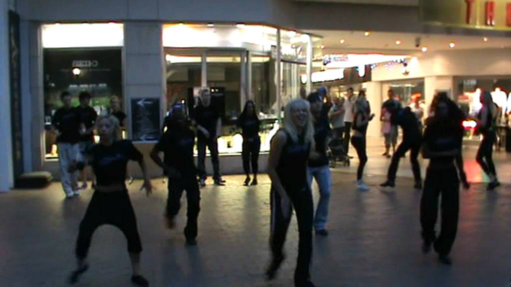 FOOTLOOSE Dance Flashmob - YouTube