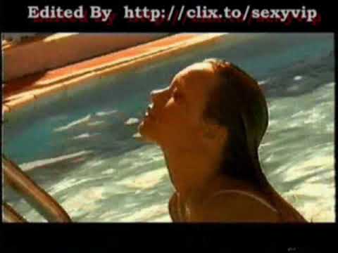 Anna Falchi Piscina