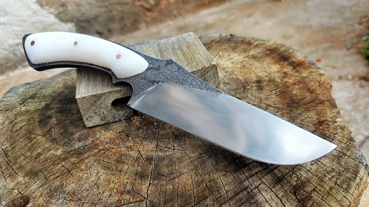 Making a Super Knife With Simple Tools - YouTube