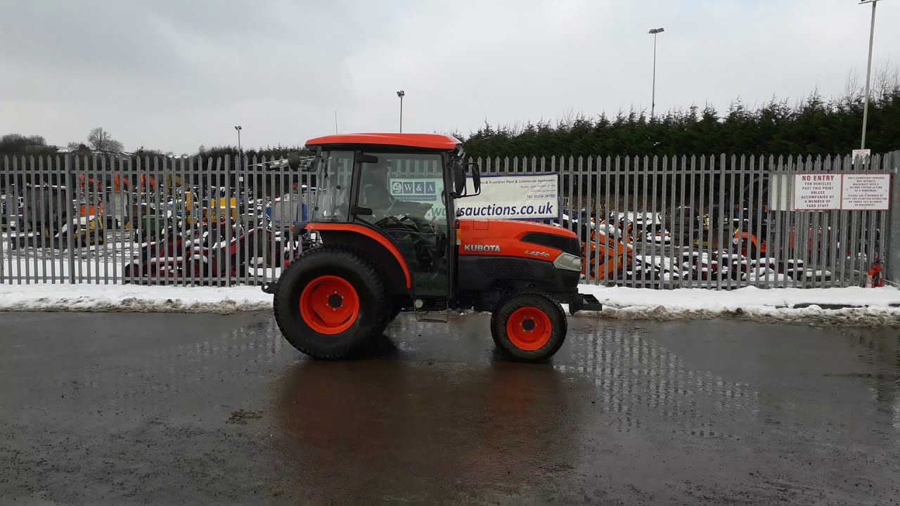 Kubota l4240 4-wheel drive compact tractor January Auction - YouTube