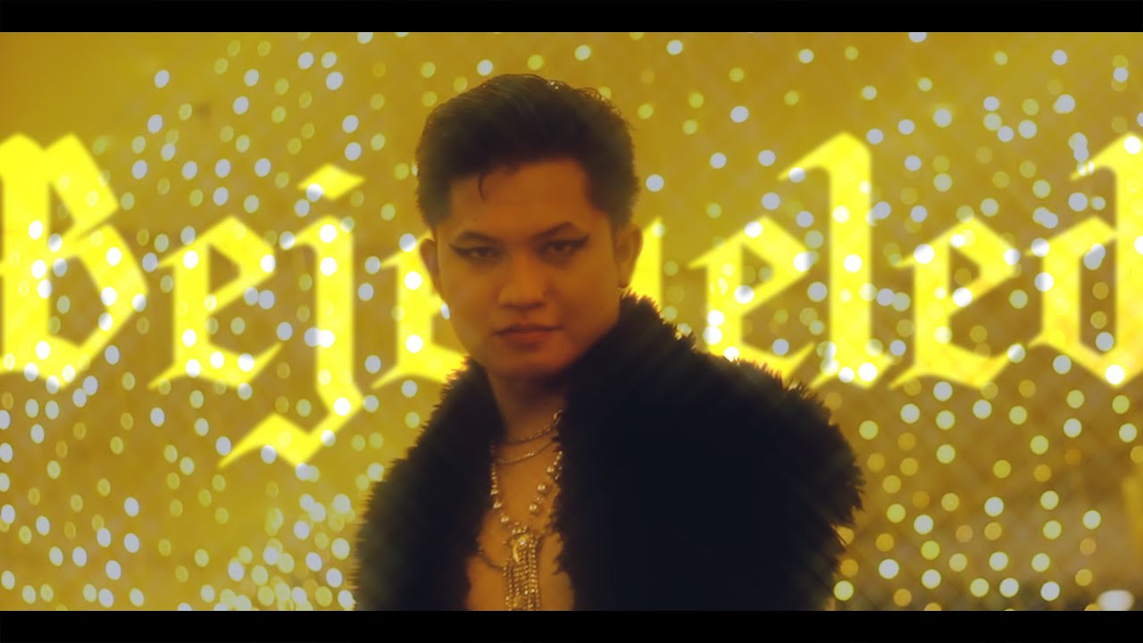 23rd Birthday Video (Bejeweled - Taylor Swift) - YouTube