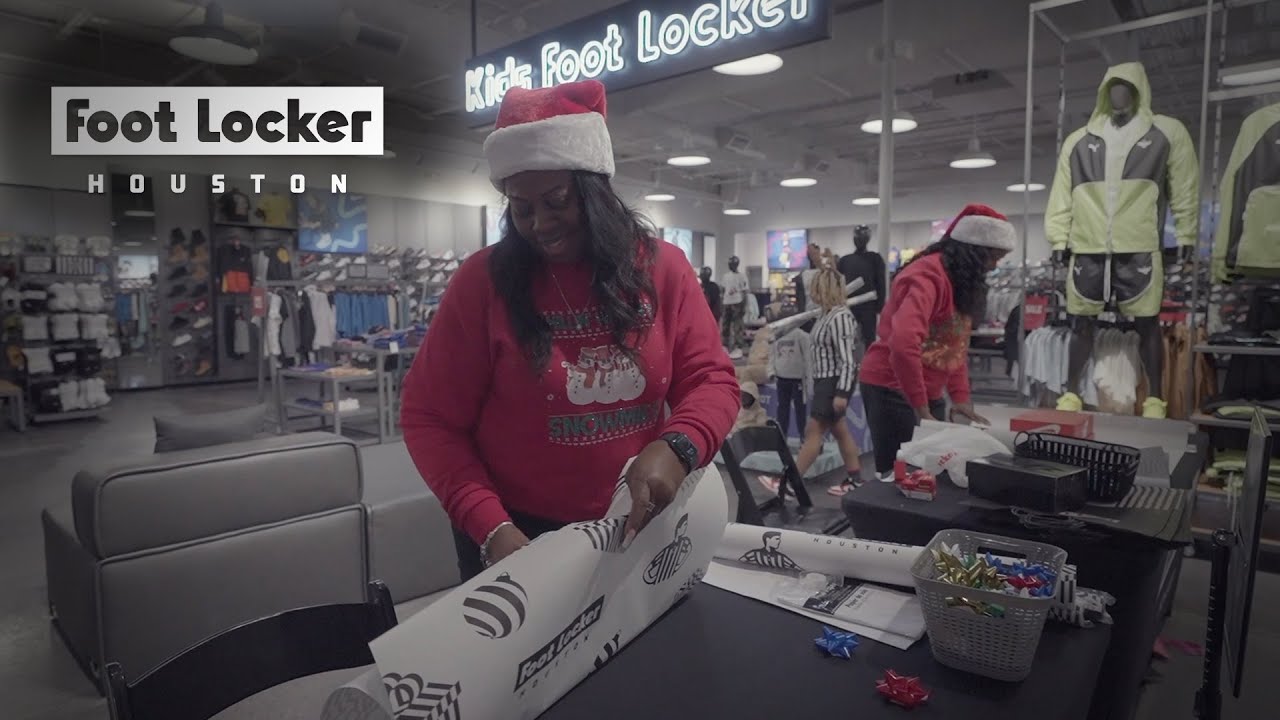 Foot Locker Houston Christmas Wrap Up - YouTube