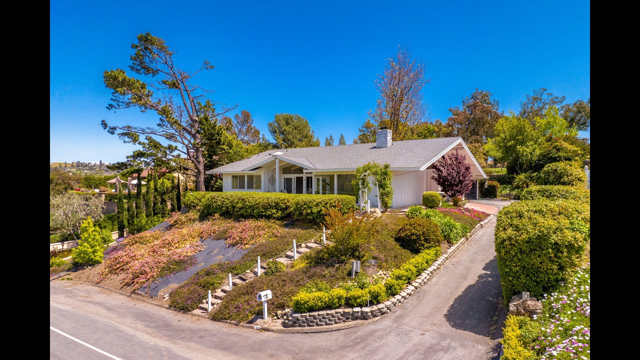 Panoramic View Las Posas Estate Home! - YouTube