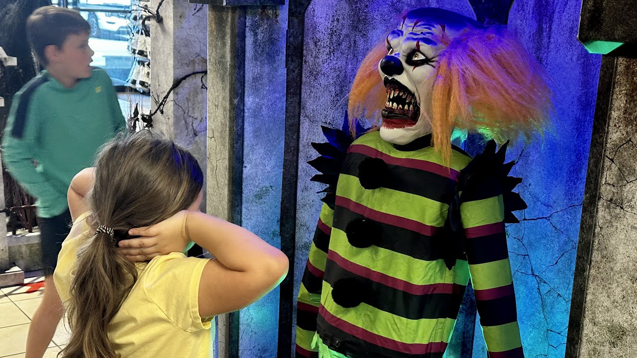 Jump Scares and Halloween Decorations at Spirit Halloween with My ...