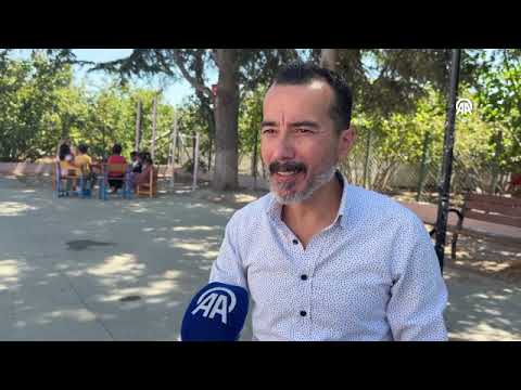 Mevsimlik tarım işçilerinin çocukları, fındık bahçelerinde çalışmak yerine okulda eğleni