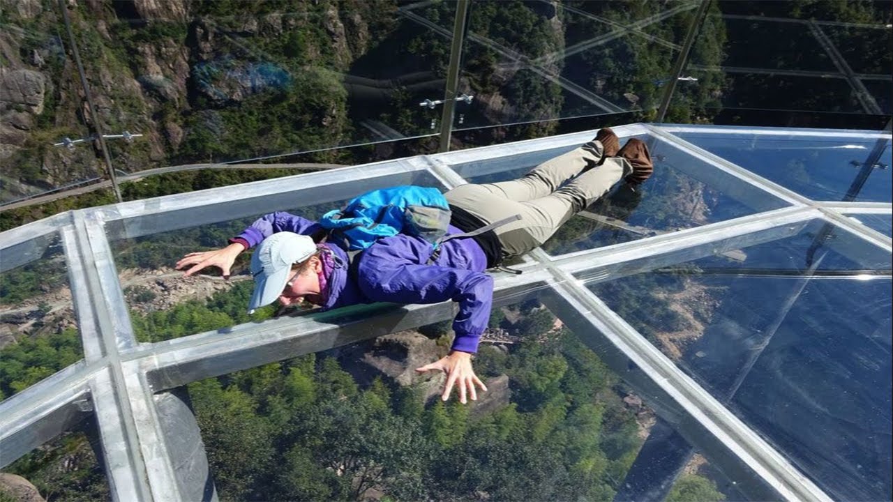 Scary Glass bridge in china | Try Not To Laugh | Amazing Video - YouTube