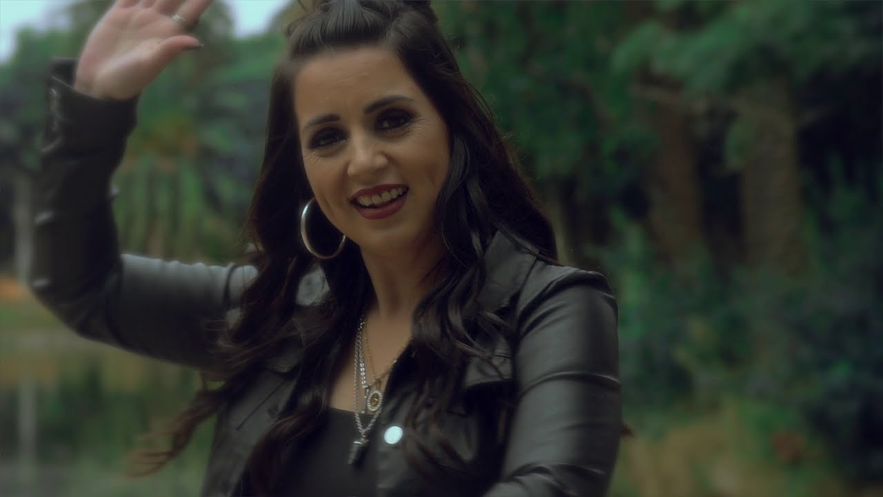 Alexandra Vila Paisaje - YouTube