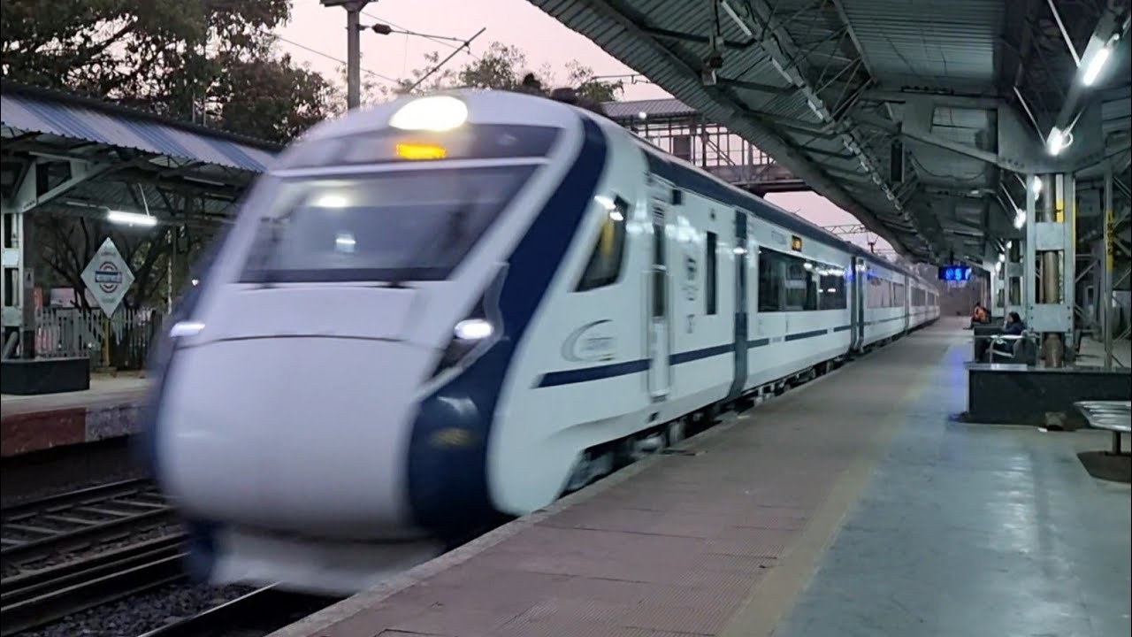 The Trail Story! Feat. Solapur Vande Bharat at FULL SPEED and Panvel ...