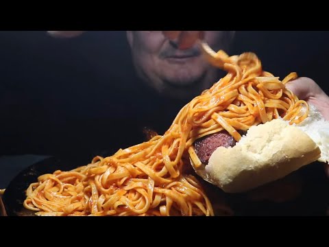 || ASMR MUKBANG || Taratorlu soslu makarna / Ekmek arası soslu makarna ve sucuk #neromasmr