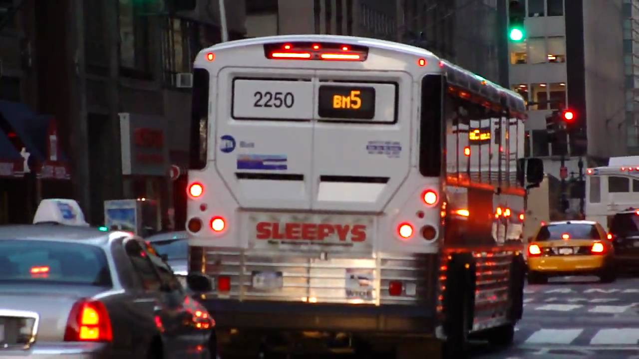 NYCTA / MTA Bus : MCI D4500CT 2250 On The BM5 & Orion VII Hybrid 6401 ...