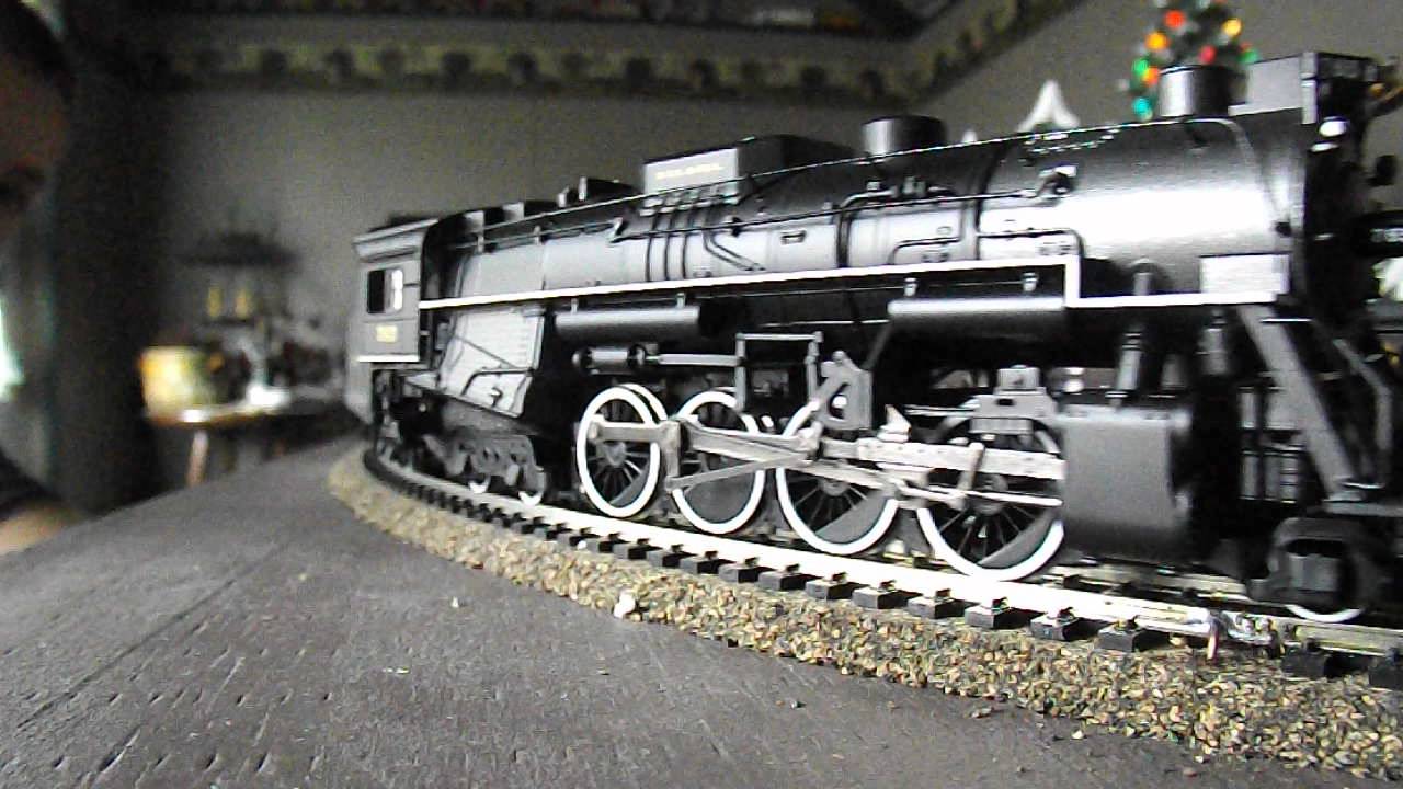 Review On The Berkshire NKP 765 In HO Scale. - YouTube