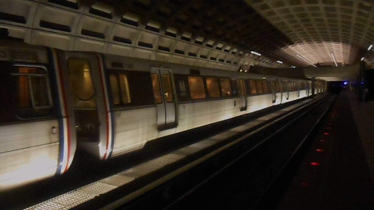DC Metro (WMATA): Wiehle-Reston bound Silver Line train at Ballston-MU ...