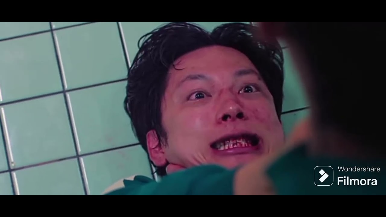 Squid game 2 bathroom fight scene - YouTube